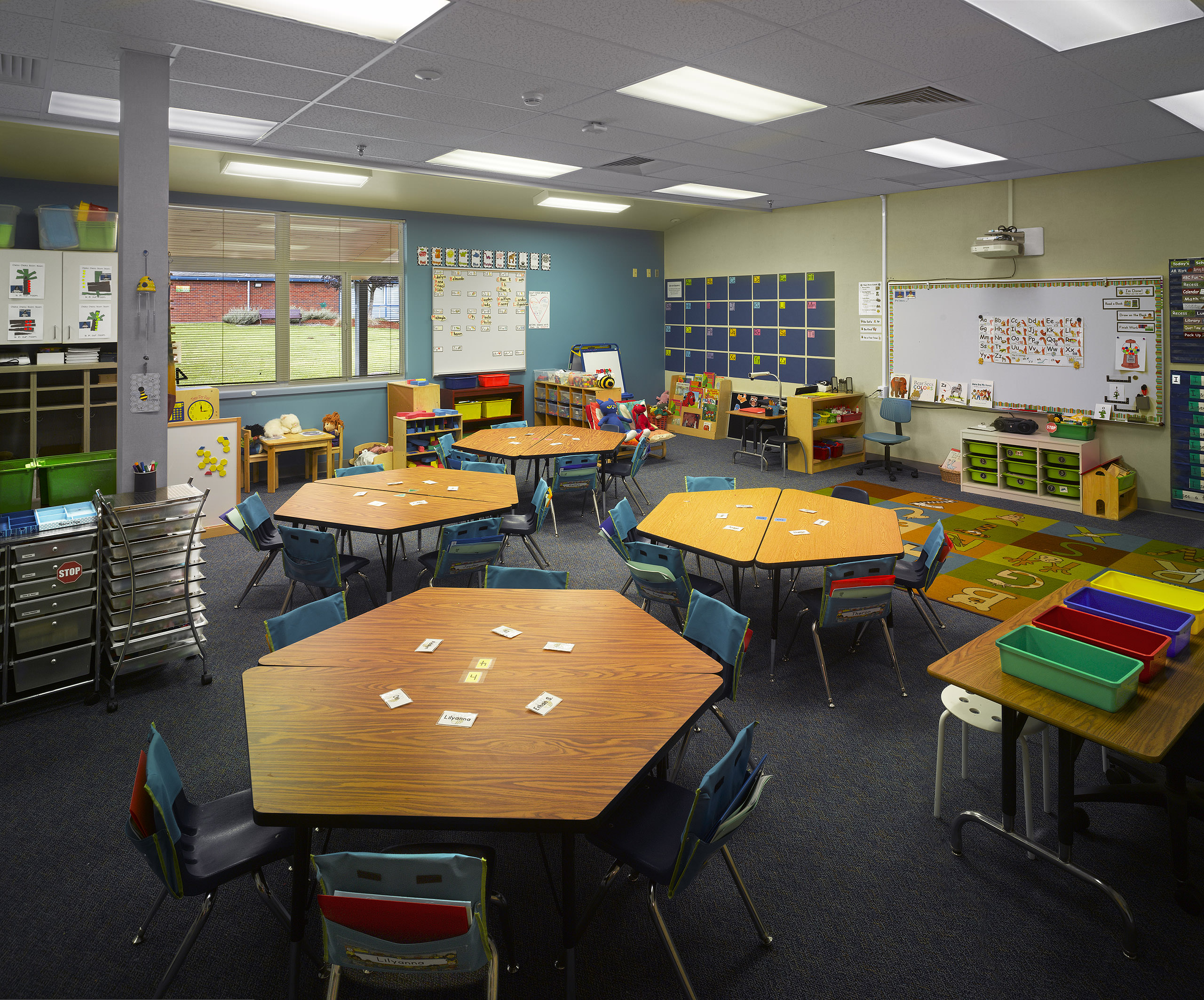 Shadow Lake Elementary School